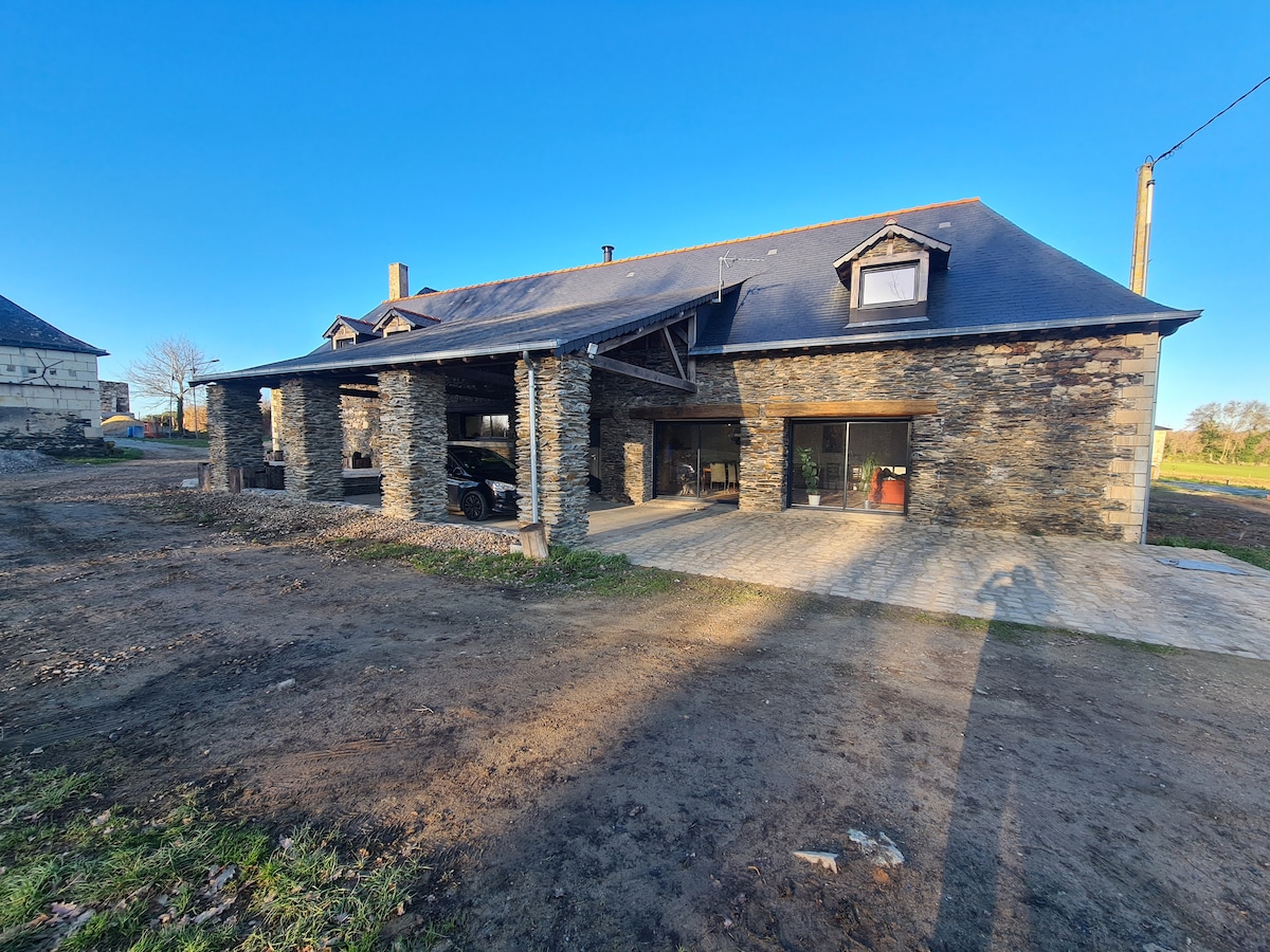 Longère de caractère à 10 min d'Angers - Maisons à louer à Cantenay ...