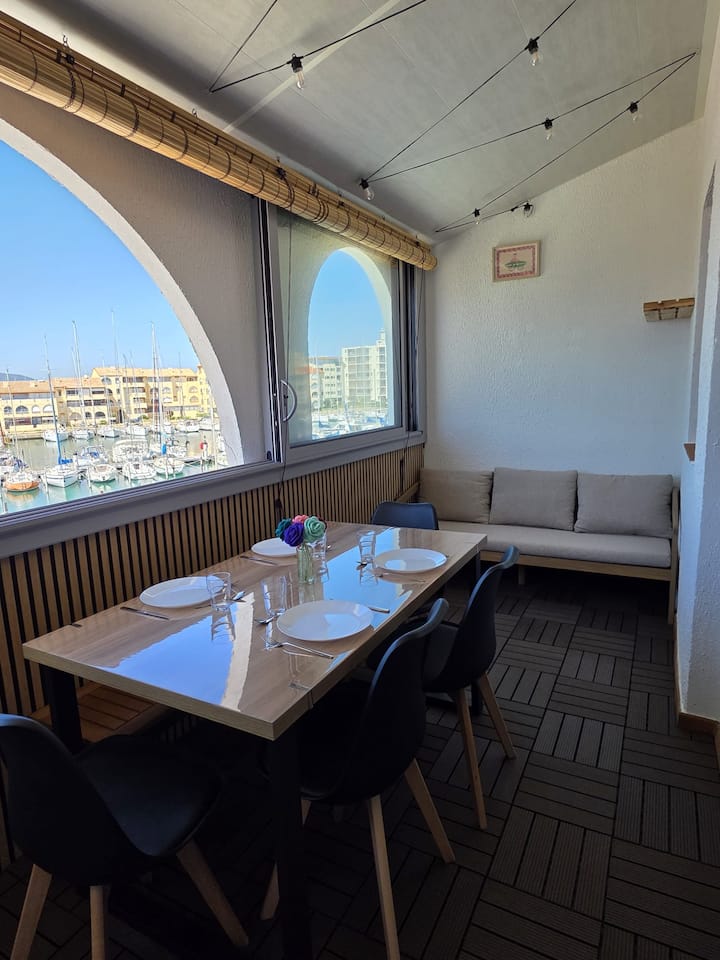 Lovely Flat With Harbour View, Parking, Wi-fi, Air Conditioning - Leucate