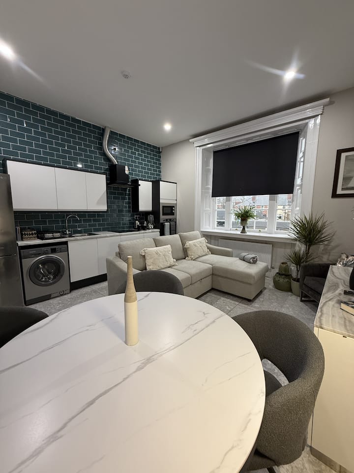 Hillsborough Barracks, Luxury 1bed & Sofa Bed B7f2 - Sheffield