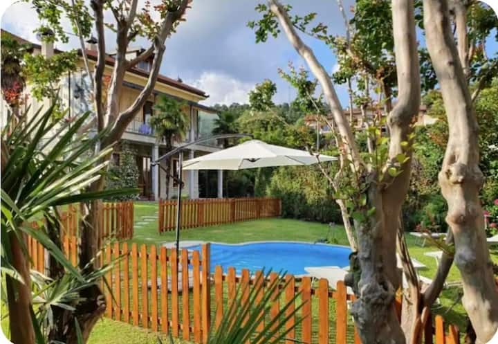 Como Retreat - Lake & Pool - Como