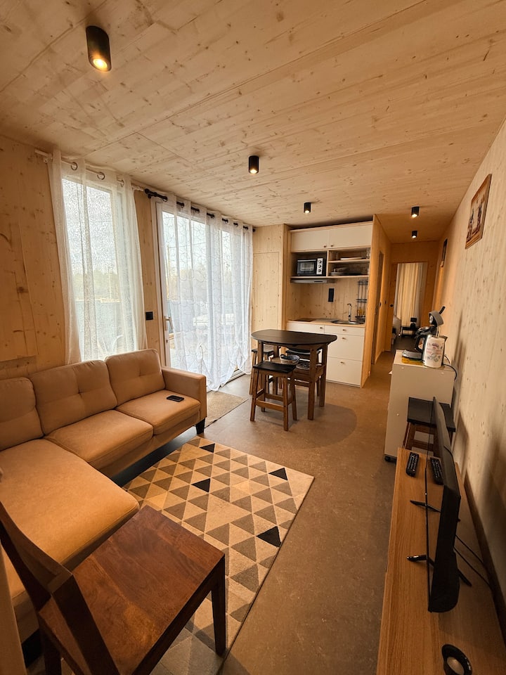 Maisonette Bois 2 Chambres Avec Parking 2 Voitures - Noailles