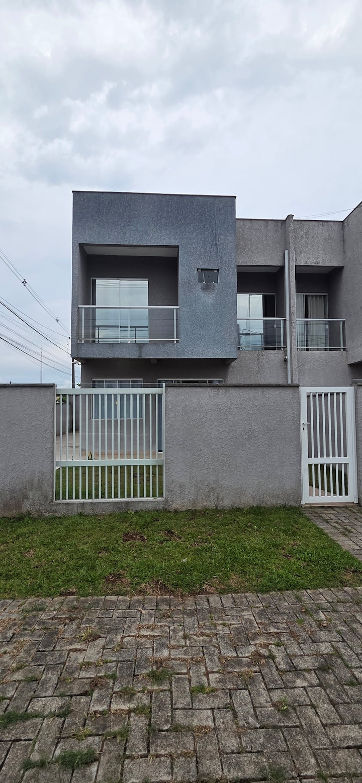 Sobrado De Los Abuelos - Guaratuba