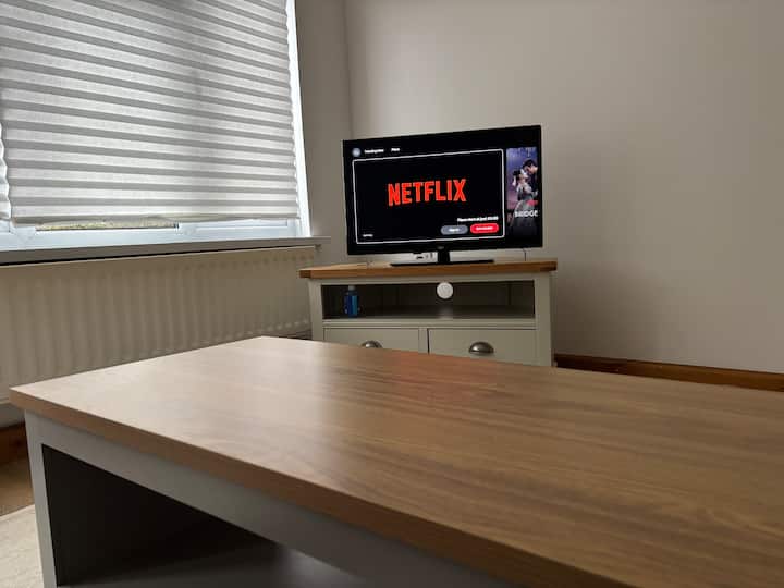 Spacious Cosy Home With M1/a421 Access - Bedford