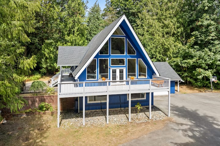 Luxury Cabin W/ Swim Spa And Games Getaway - Monroe, WA