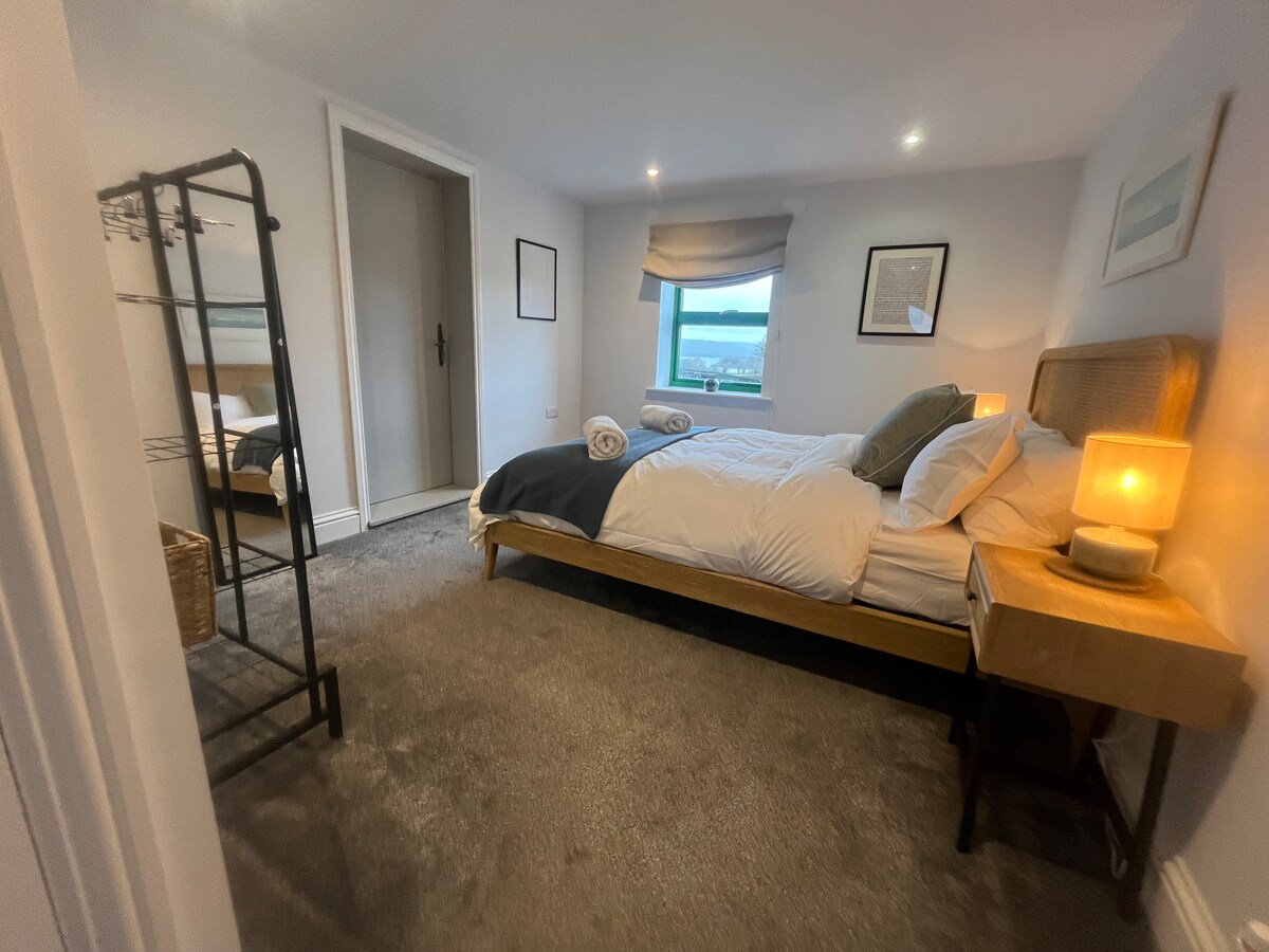 Annex with lake view near The Pony Chew Valley - Houses for Rent in ...
