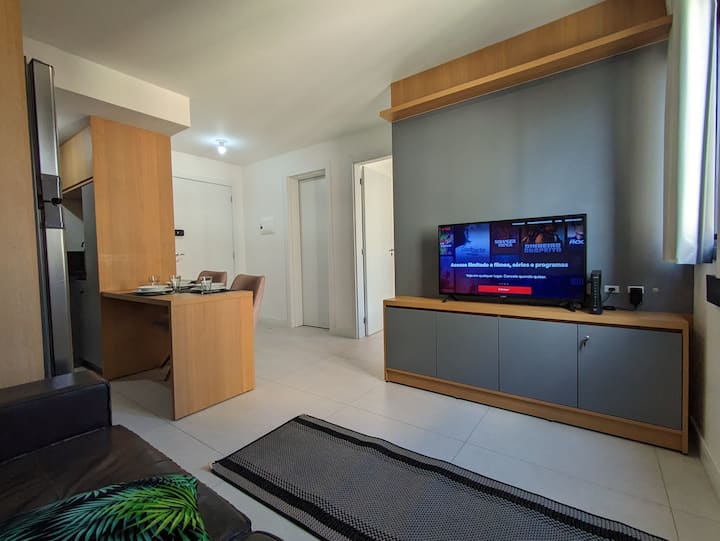 Apartamento Novo, Um Dormitório, Garagem, Centro - Santa Maria