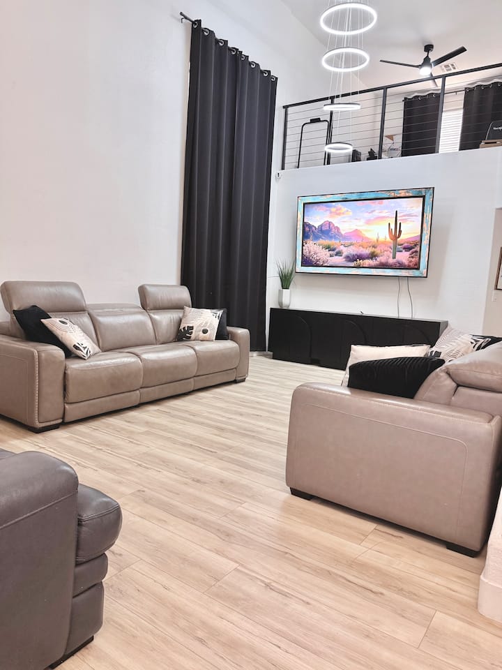 Peoria Modern Home - Peoria, AZ