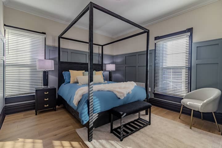 Ottawa Flats At No. 11 Post - Ottawa, IL