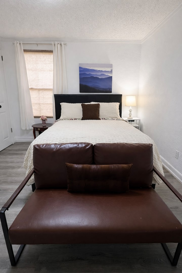 Room W/minifridge, Microwave&desk•weeklydiscounts - Smyrna, TN