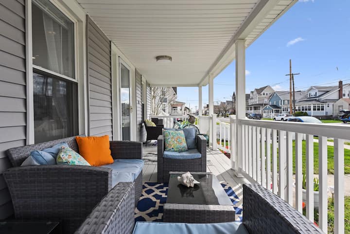 Beautiful Home, 4 Bdrm, 2 Bath,2 Blocks From Beach - Point Pleasant Beach, NJ