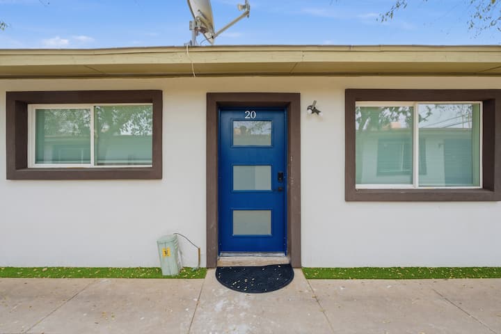 3625 #20 West Nest - Phoenix