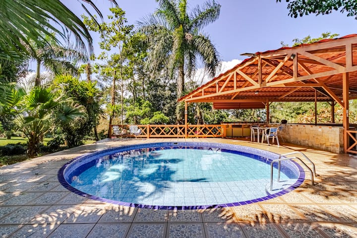 Country House, Pool, Bbq, 45 Min From La Fortuna - Quesada