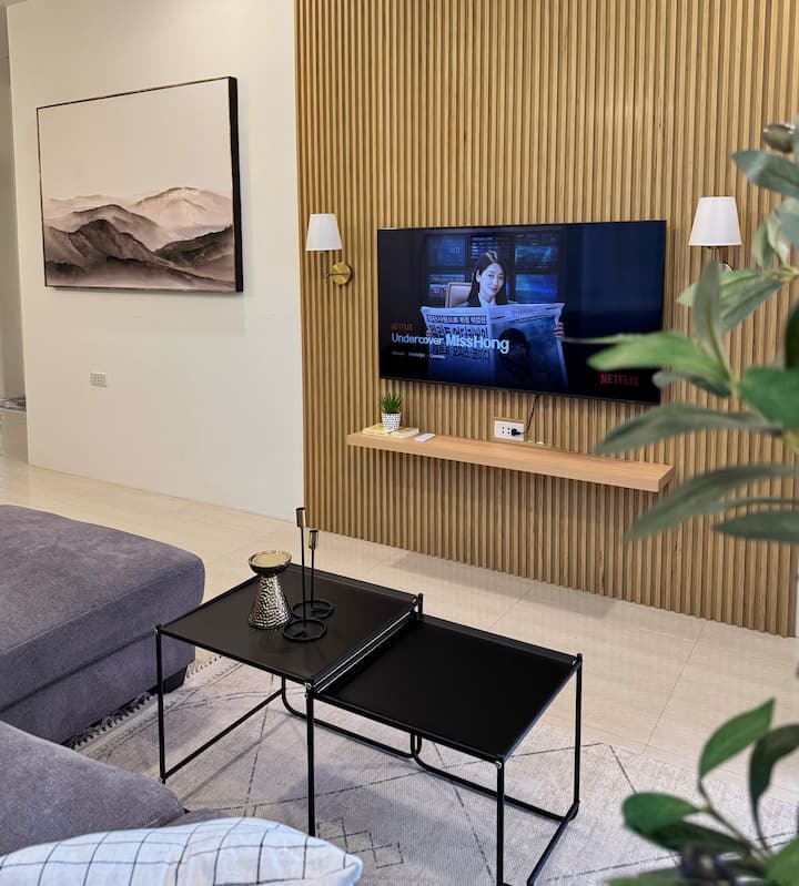 Modern Home Near City Center|gated Parking|wi-fi - Malaybalay