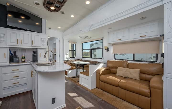 Heartland Gateway - 반