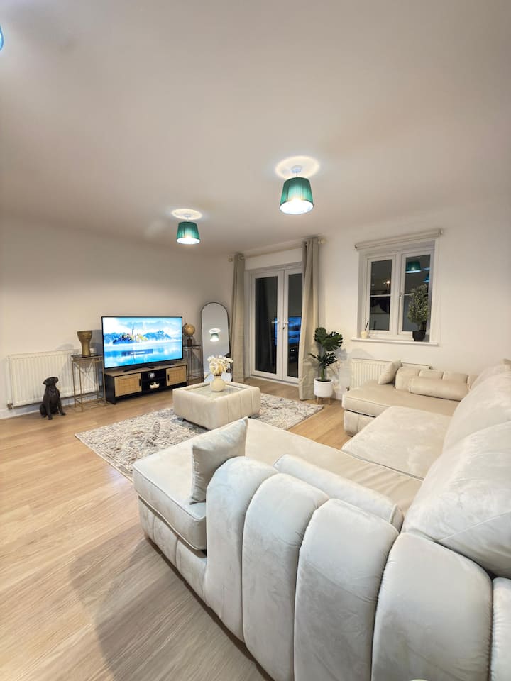 Oak House No.15 |Scotland Road| 5br | Parking - Cambridge