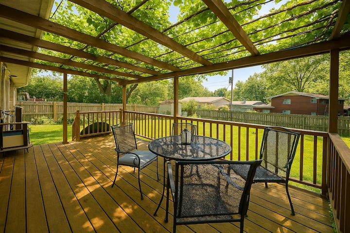 New- Your Perfect Base For Work + Fun! Sleep 6/2ba - Lawrence