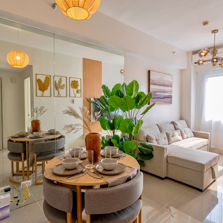 Amari's Suite By Design & Den - Bacoor