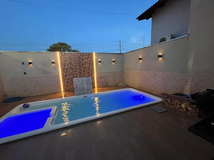 Casa De Alto Padrão Com Piscina Aquecida. - Araxá