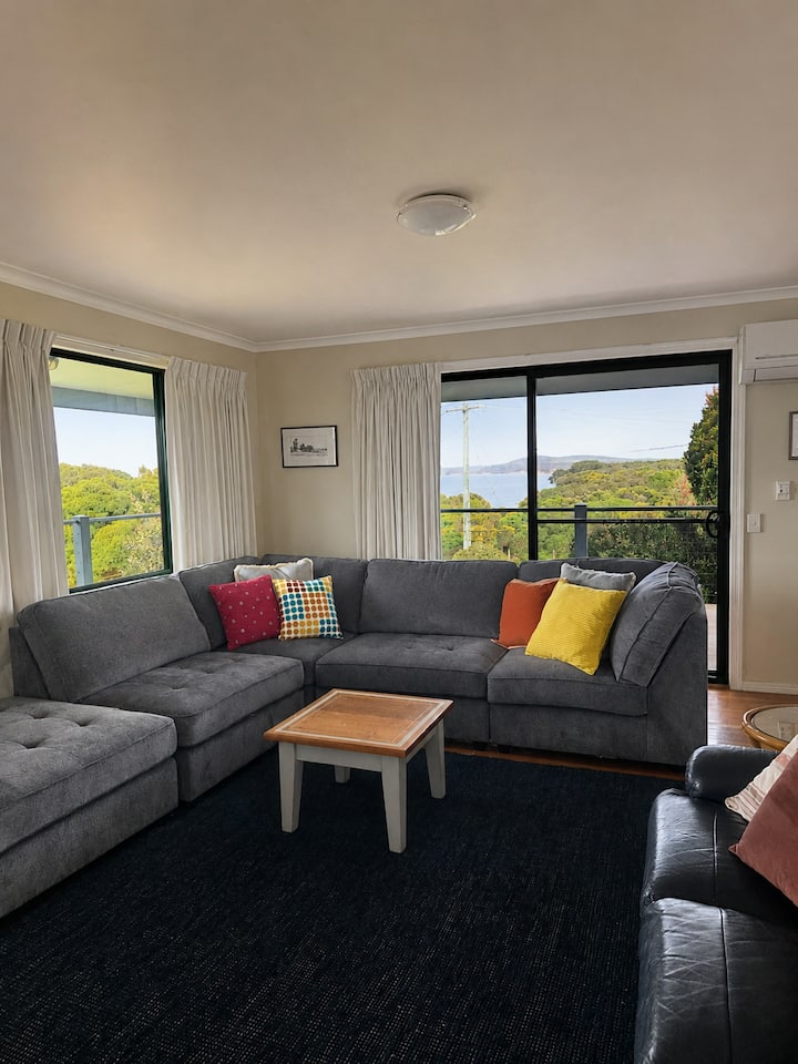 Geoff's At Cape Woolamai - Right On The Water! - San Remo