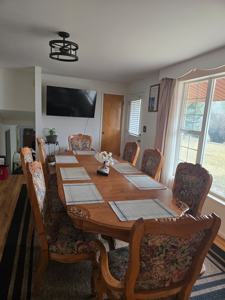 Country Family Cottage - Lava Hot Springs, ID