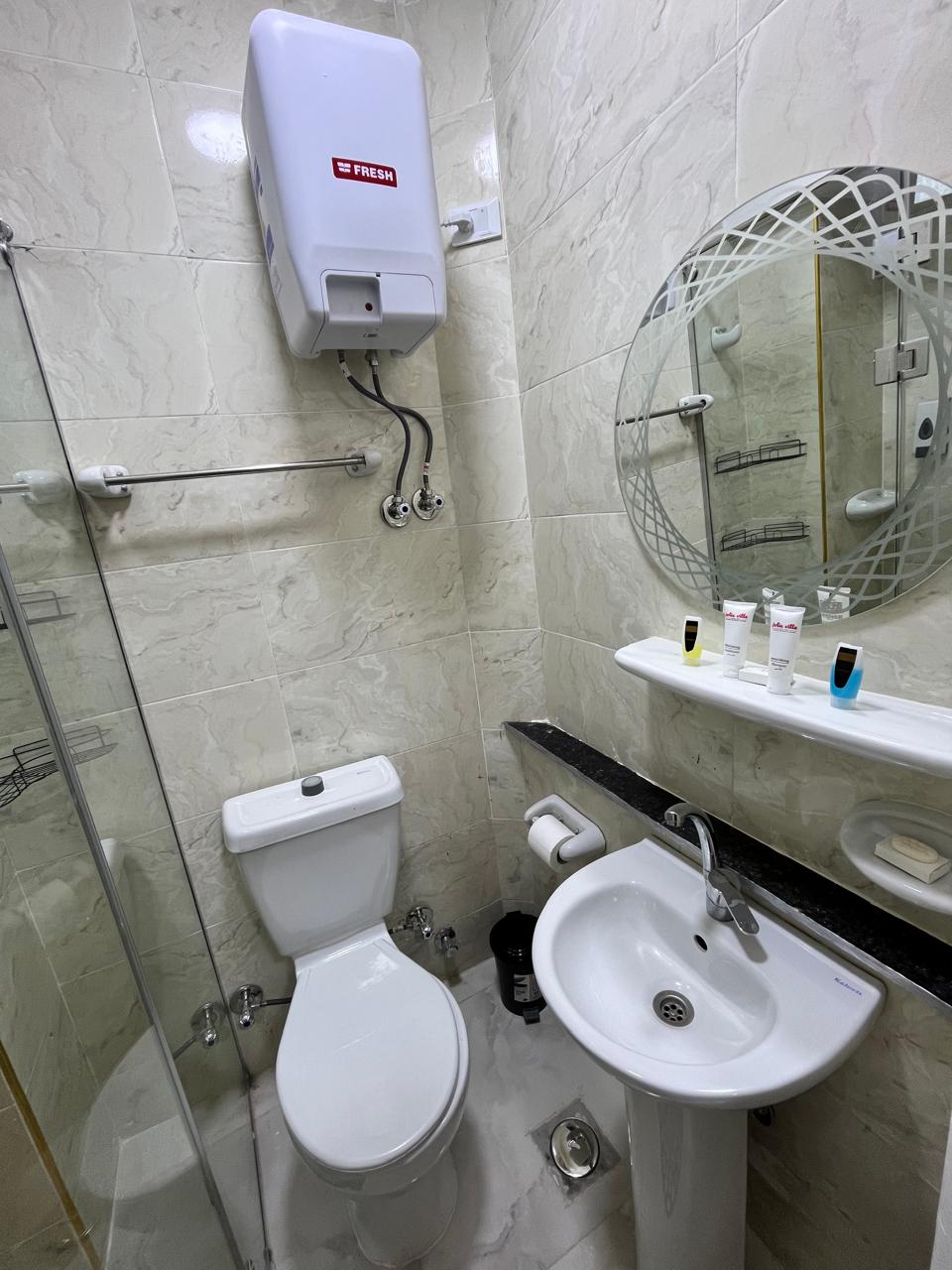 Old House Pyramids View - Bed and breakfasts for Rent in Nazlat as ...