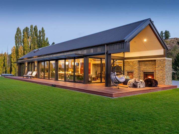 D&d Lodge | Central Otago Architectural Retreat - Alexandra