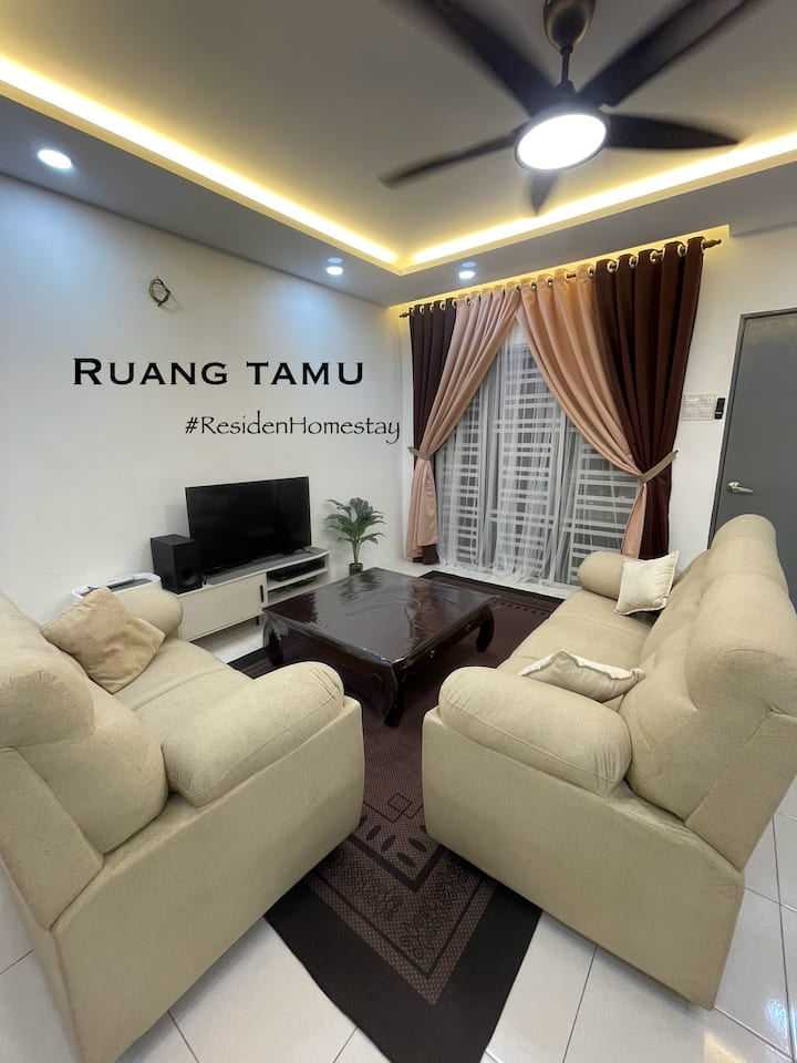 Residen Homestay Gurun, Kedah.

Muslim Only - Gurun