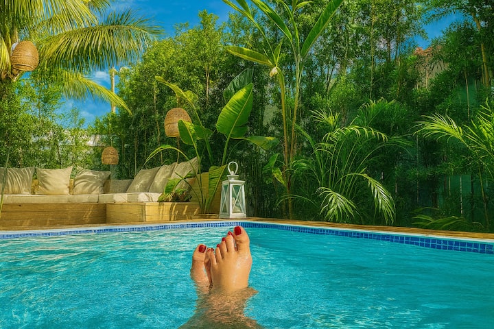 Nūh House + Plunge Pool Near Little Havana - Miami