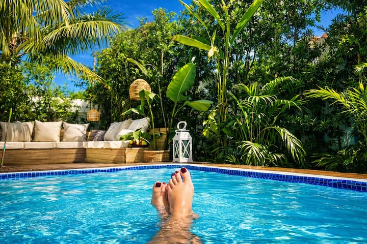 Nūh House | Private Pool | Little Havana - Miami, FL