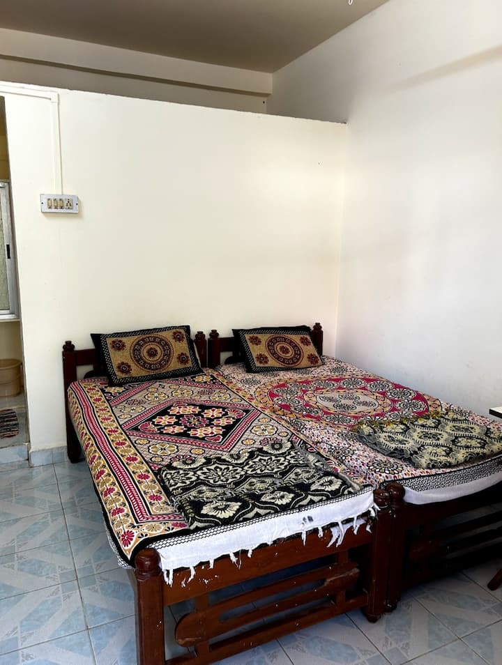 Kamat Homes | Family-friendly | 3 Occupancy Room - Dandeli