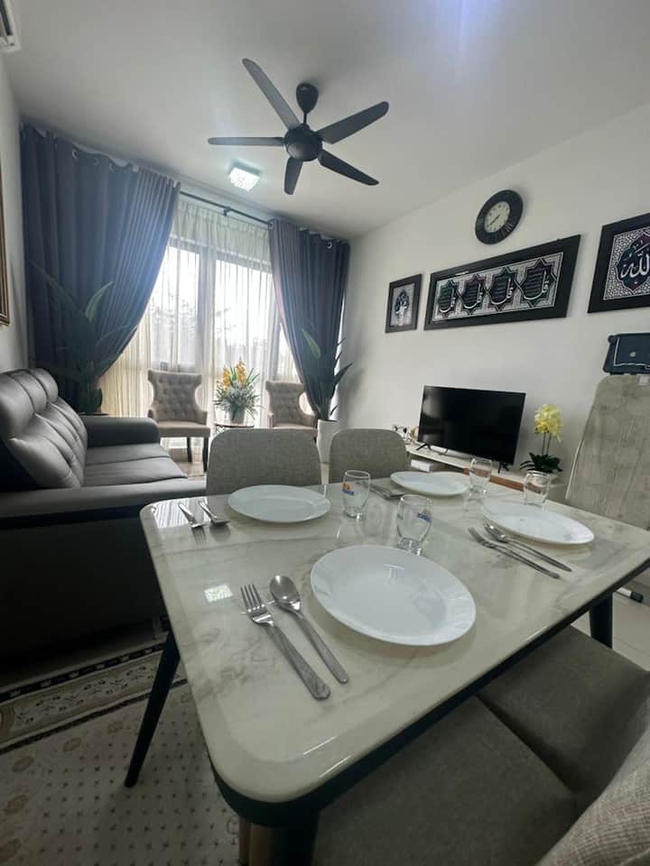 Clio 2 Residence @ Ioi Resort City, Ioi City Mall. - Putrajaya
