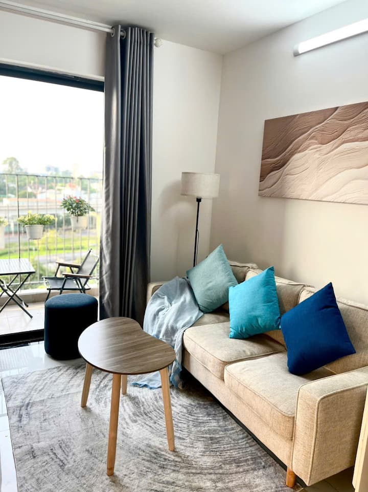 Stylish 2br Corner Apt Steps To Metro - Metroview - Hô Chi Minh-Ville