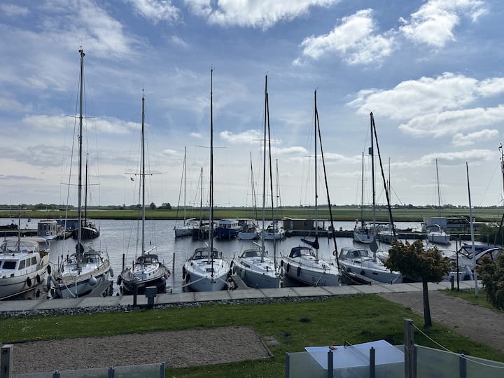 Appartement Op Eerste Etage Met Prachtig Uitzicht - Stavoren