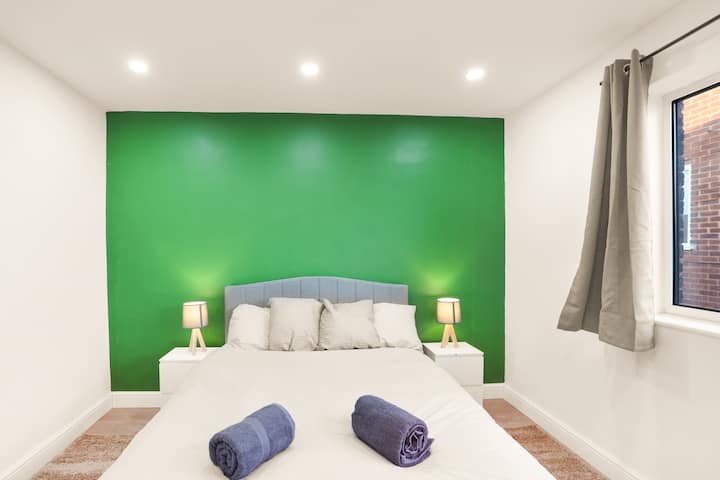 3-bed House - Meden Vale - By Holiday Homes - Sherwood Forest