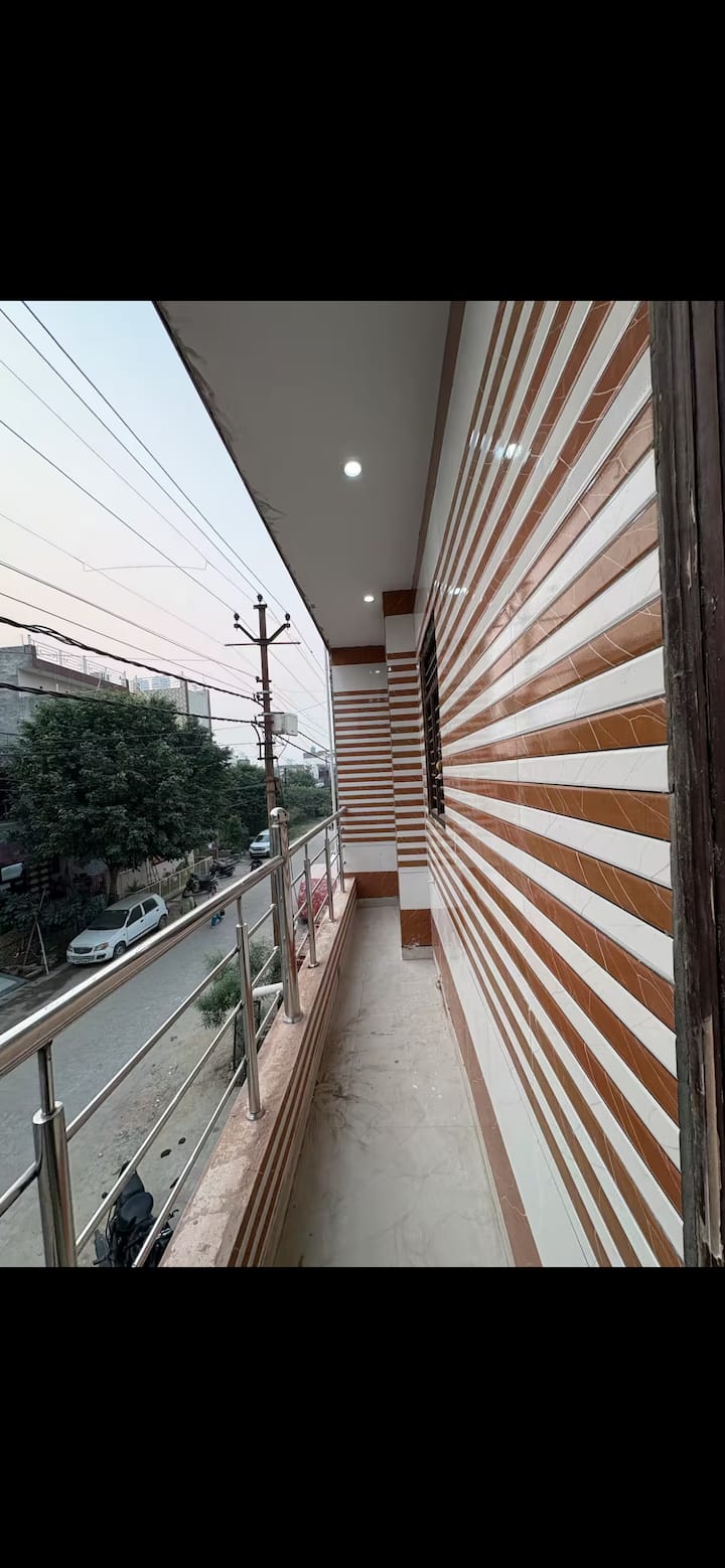 Tirth Vrindavan Stay - Vrindavan