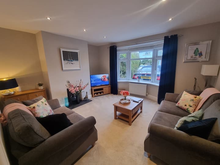 Home In Poole, Beautifully Refurbished - Brownsea Castle