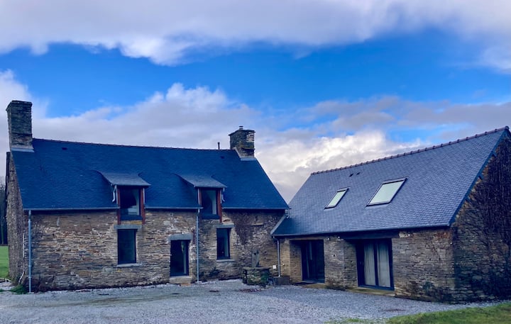 Maison En Plein Cœur De La Forêt, Lac De Guerlédan - Lac de Guerlédan