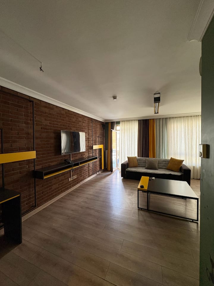 1+1 Geniş Salon - Ankara