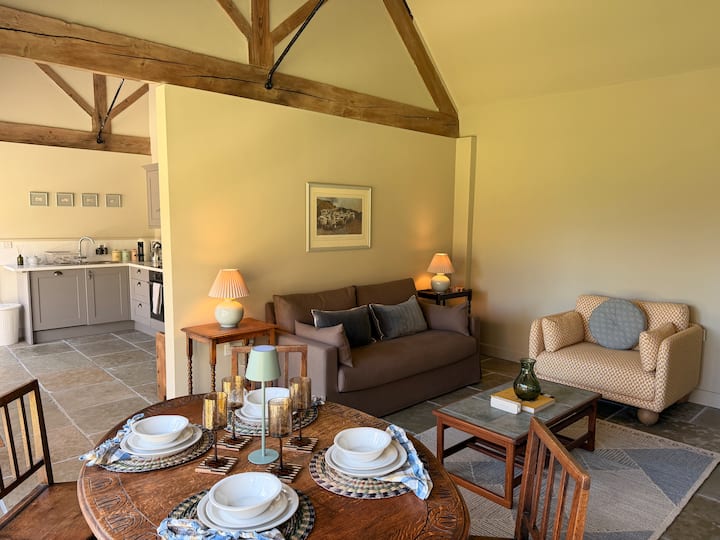 Countryside Getaway Next To Alton Towers - Alton