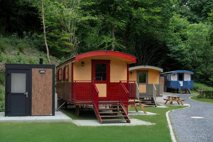 Roulotte Pour 4 Personnes Au Luxembourg - Luxembourg