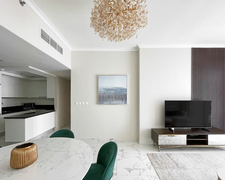 Comfortable 2br Apartment | Al Habtoor City - United Arab Emirates