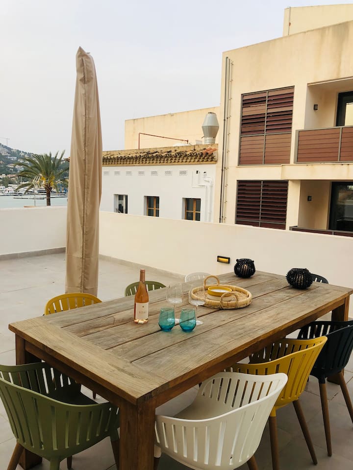 Exklusives Penthouse Dachterrasse & Hafenblick - Sant Elm