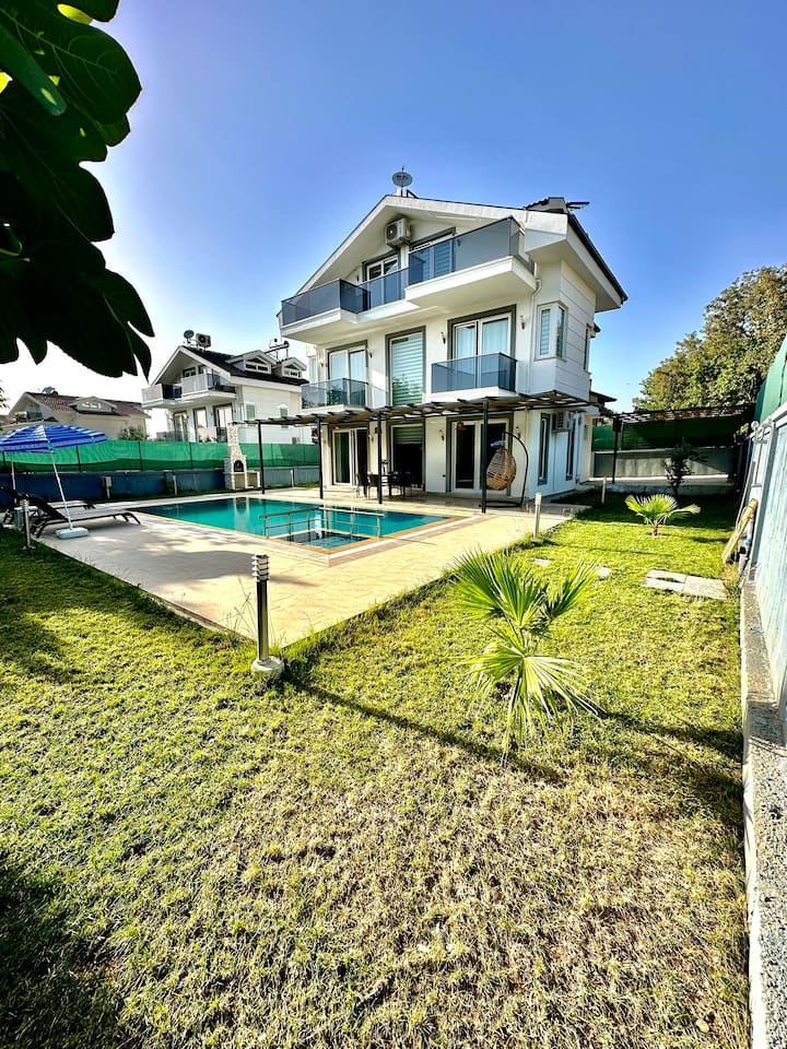 ÖLüdeniz Ovacık 3+1 Ultra Lüks Villa - Ovacık