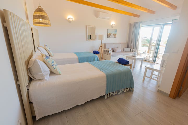 Farm Stay In Alvor | 3 Suite Rooms | Pool - Alvor