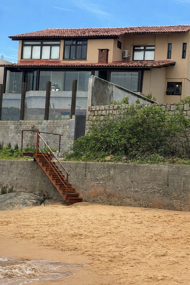 Casa De Luxo Com Acesso à Praia Da Ilha Do Boi - Vitória