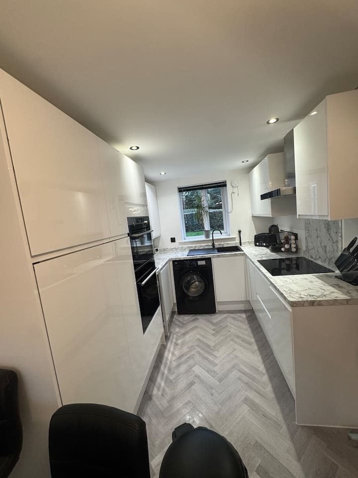 Bright & Cosy 2-bedroom Flat Near Central Bristol - Bristol