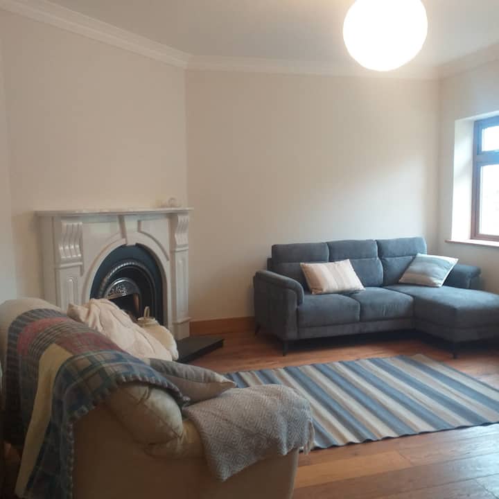 Lakeside Serenity - Roscommon