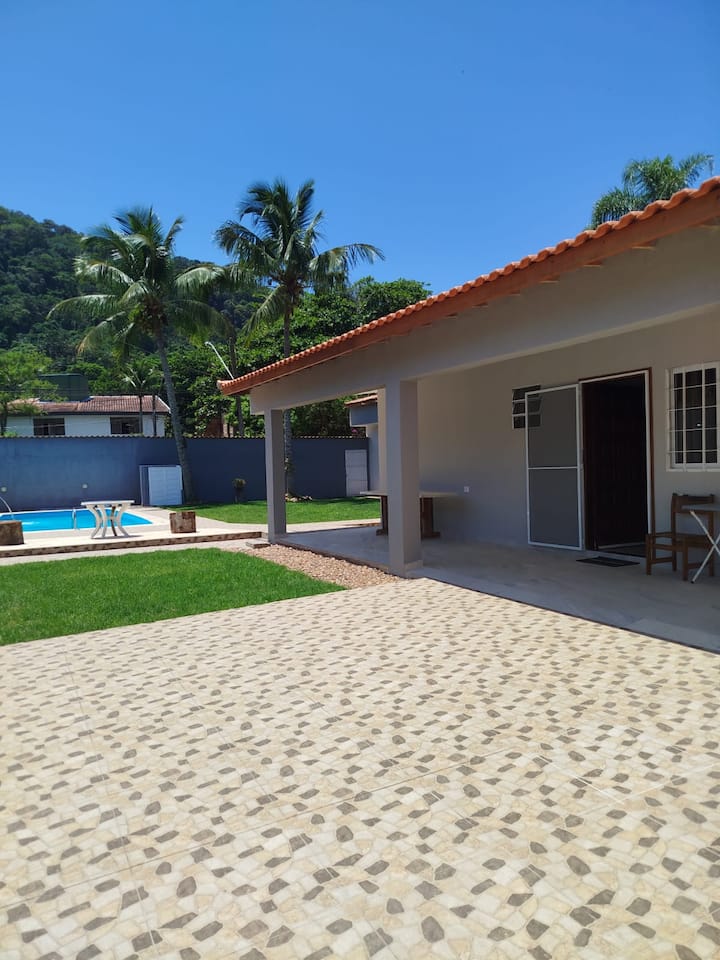 Casa Térrea Jardim Guaiuba 2min A Pé Da Praia - Santos