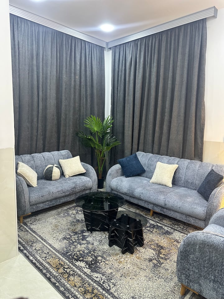 شقه رقم 5 بنايه المنقذ - Bagdad