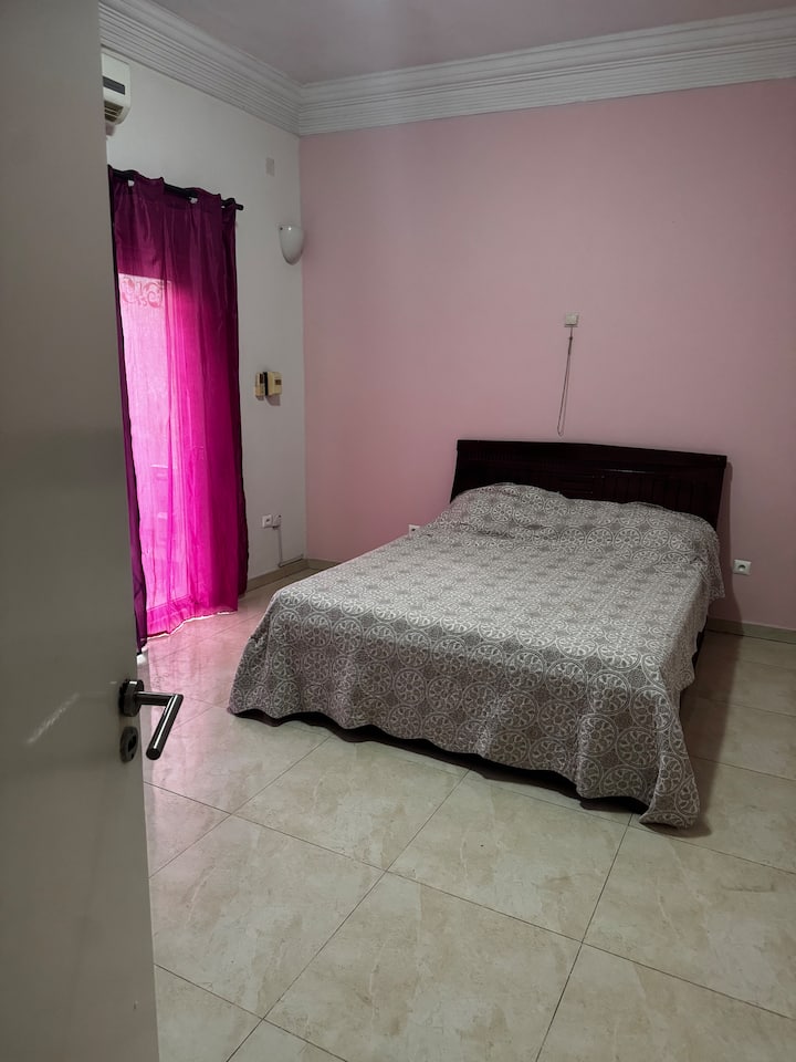 2bedroom Cosy Guesthouse Close To City Center - Kinshasa